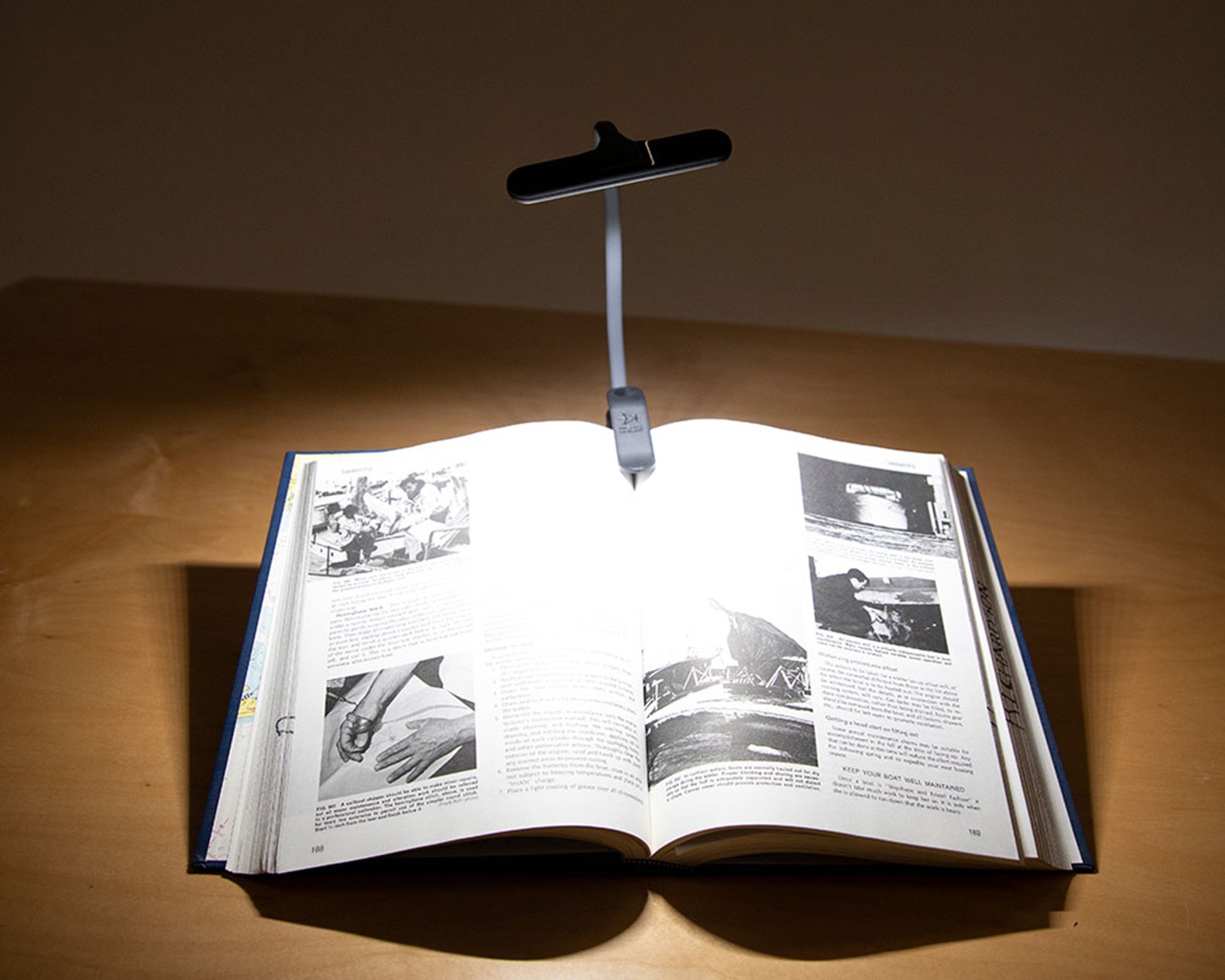 BrightFlex Rechargeable Light Black