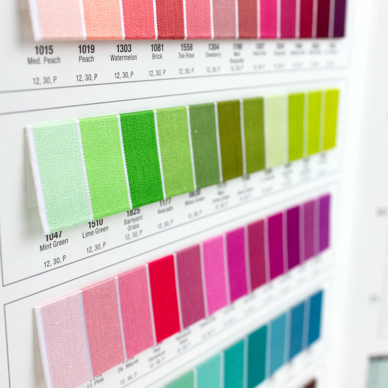 Sulky Cotton Color Card