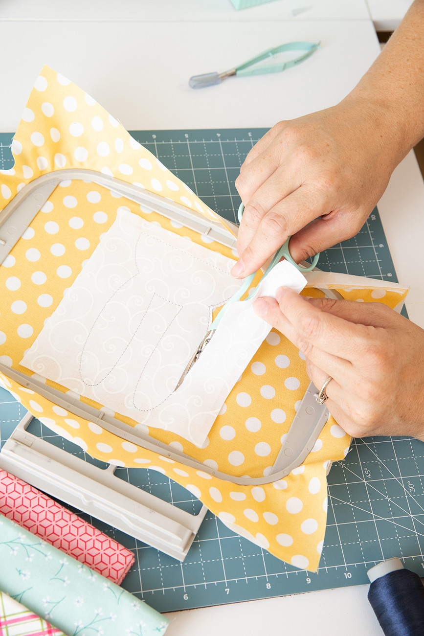 Double Curved Applique Scissors