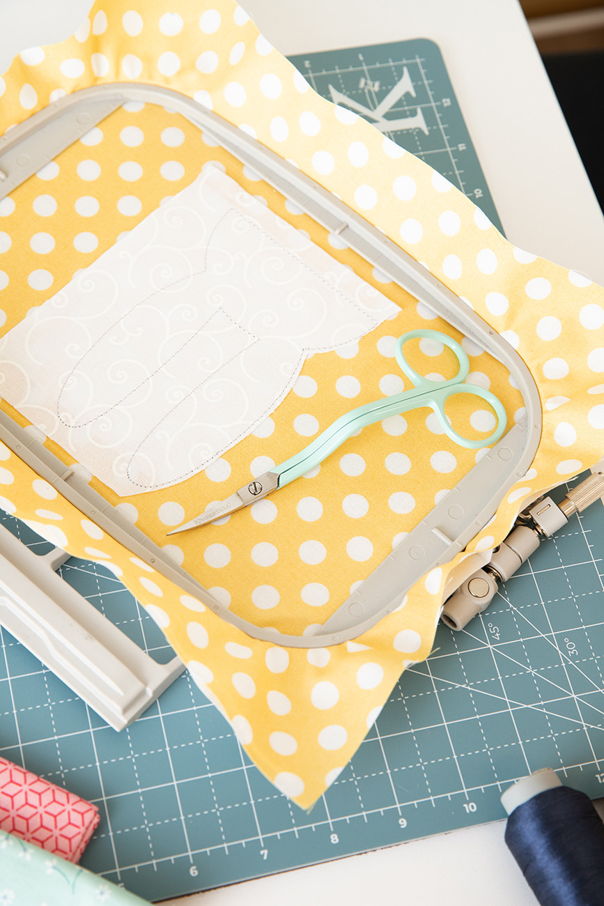 Double Curved Applique Scissors