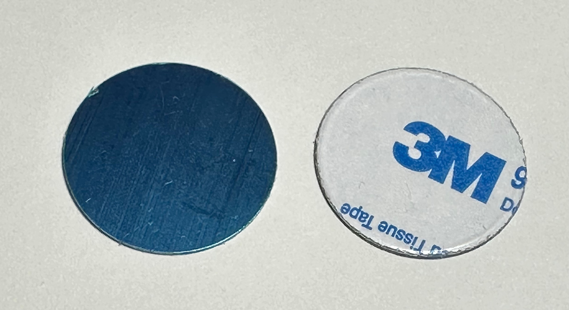 Magnetic Thread Cutter Blue