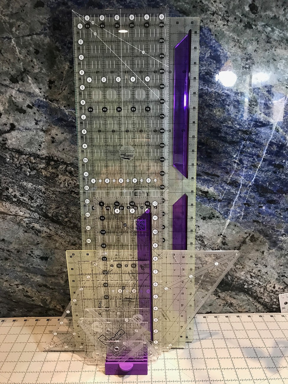 Ruler Stand 10 Slot 3in Purple