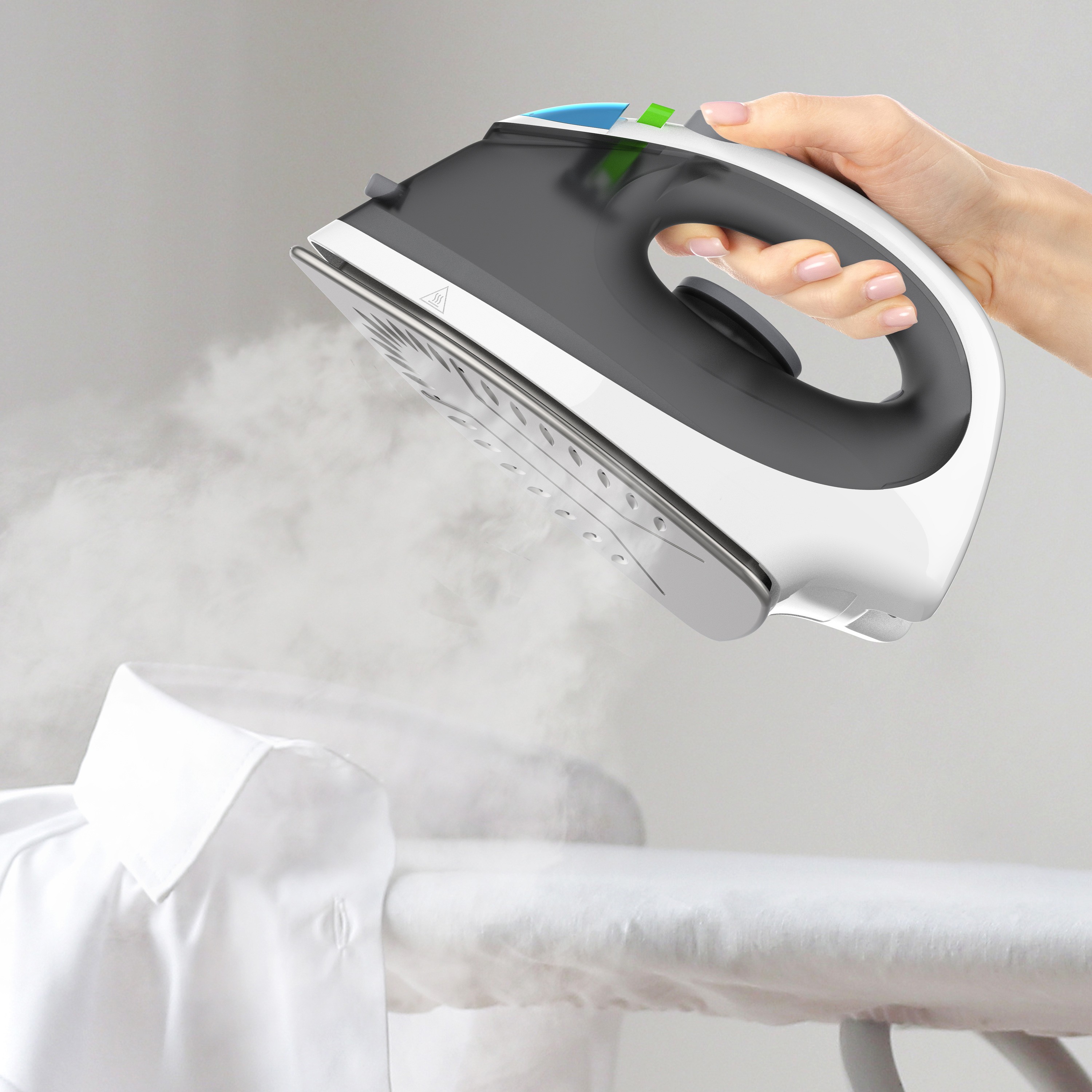 Steamfast SF-760 Cordless Steam Iron