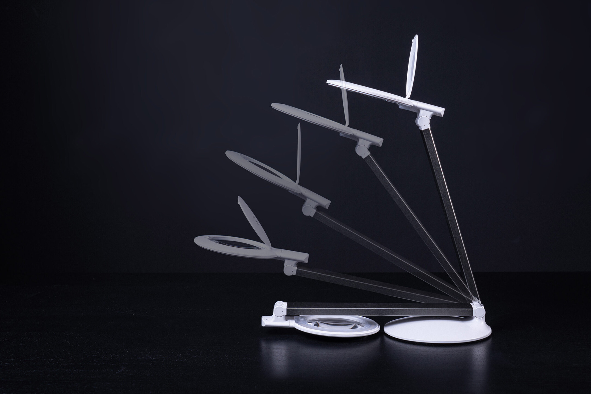 Halo Go 2 Rechargeable Table Magnifier